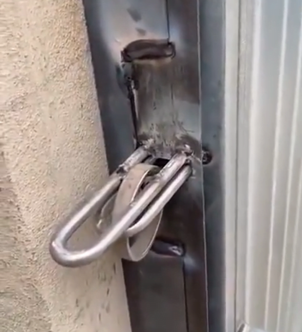Cool Gate Lock - PINZOR