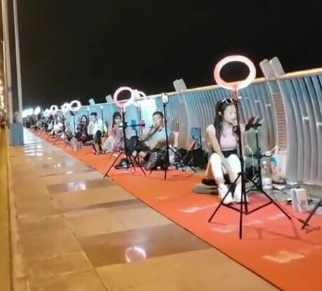 Welcome to the future of human race! - PINZOR